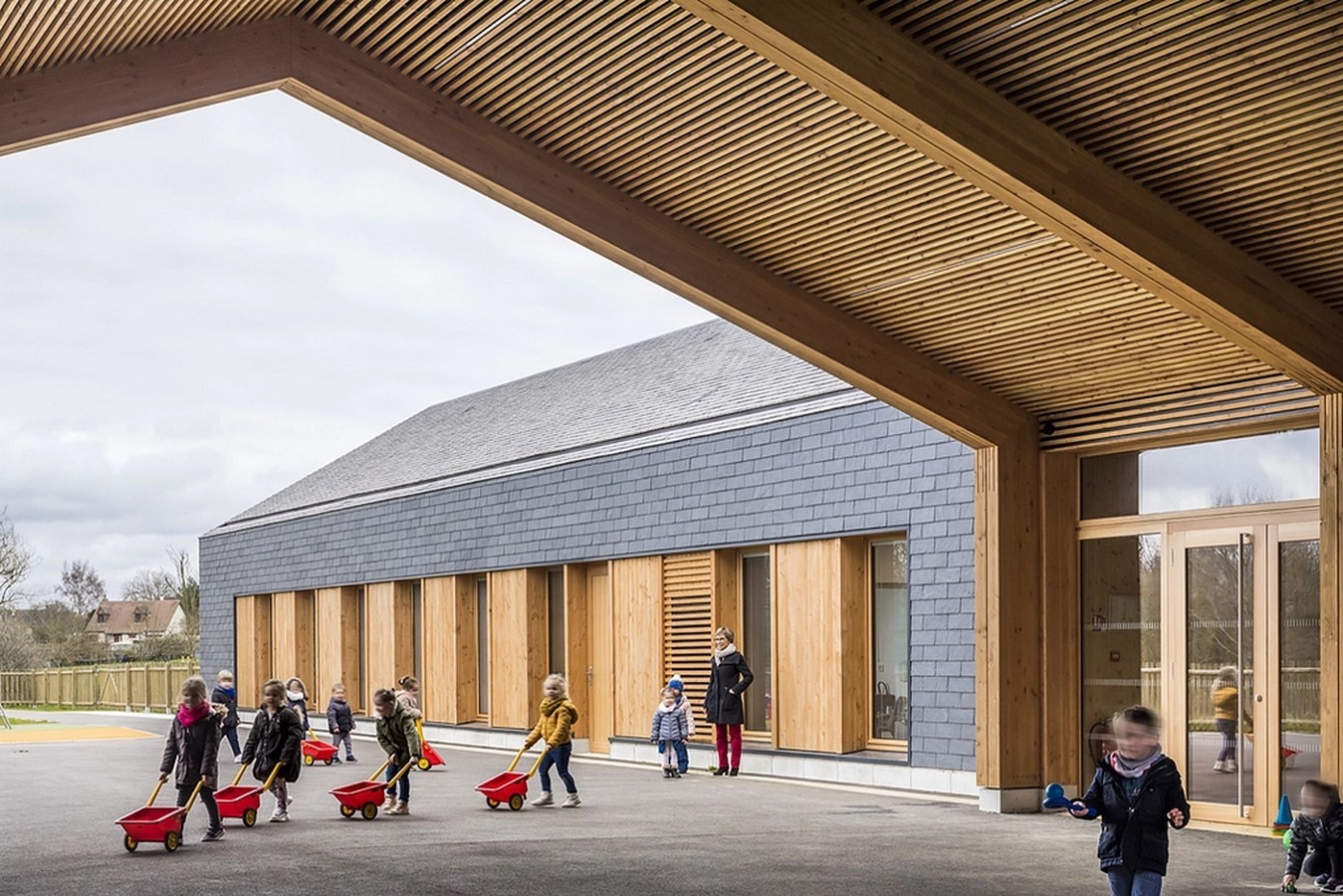 Elevating Designs: CUPACLAD® 101 LOGIC Rainscreen Cladding System by Cupa Pizarras - Home Intero